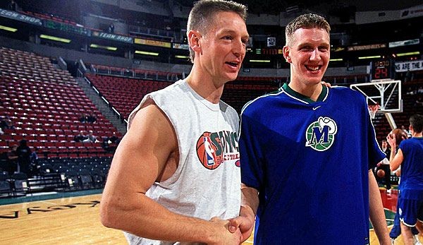 Detlef Schrempf於NBA球迷日接受采訪 - NBA - 籃球 | 運動視界 Sports Vision