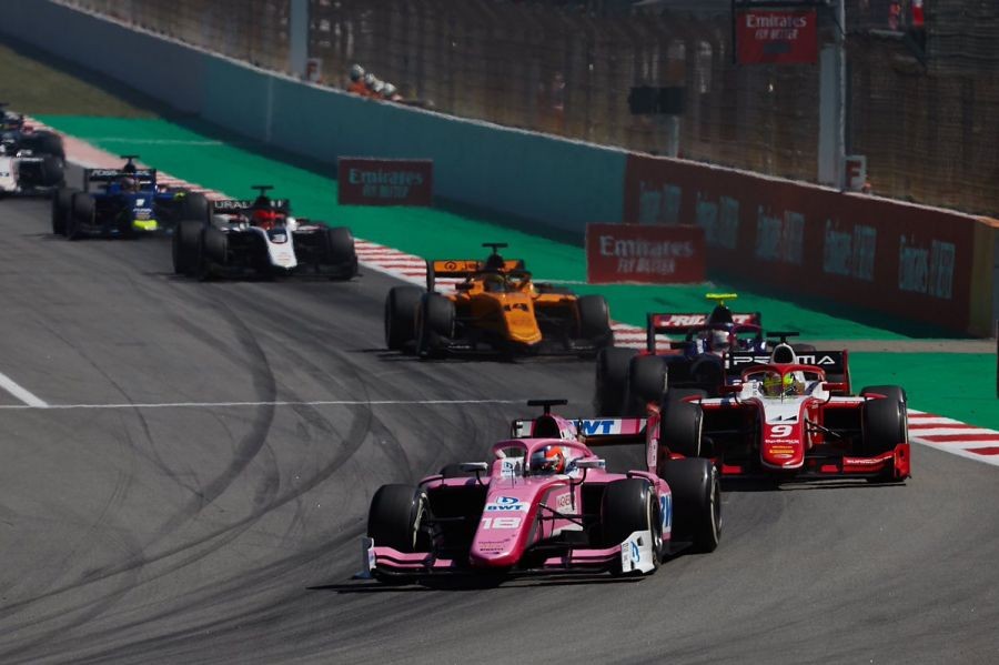 【F2】場中唯一女性車手 Calderon期盼成為引路者 - 賽車 | 運動視界 Sports Vision