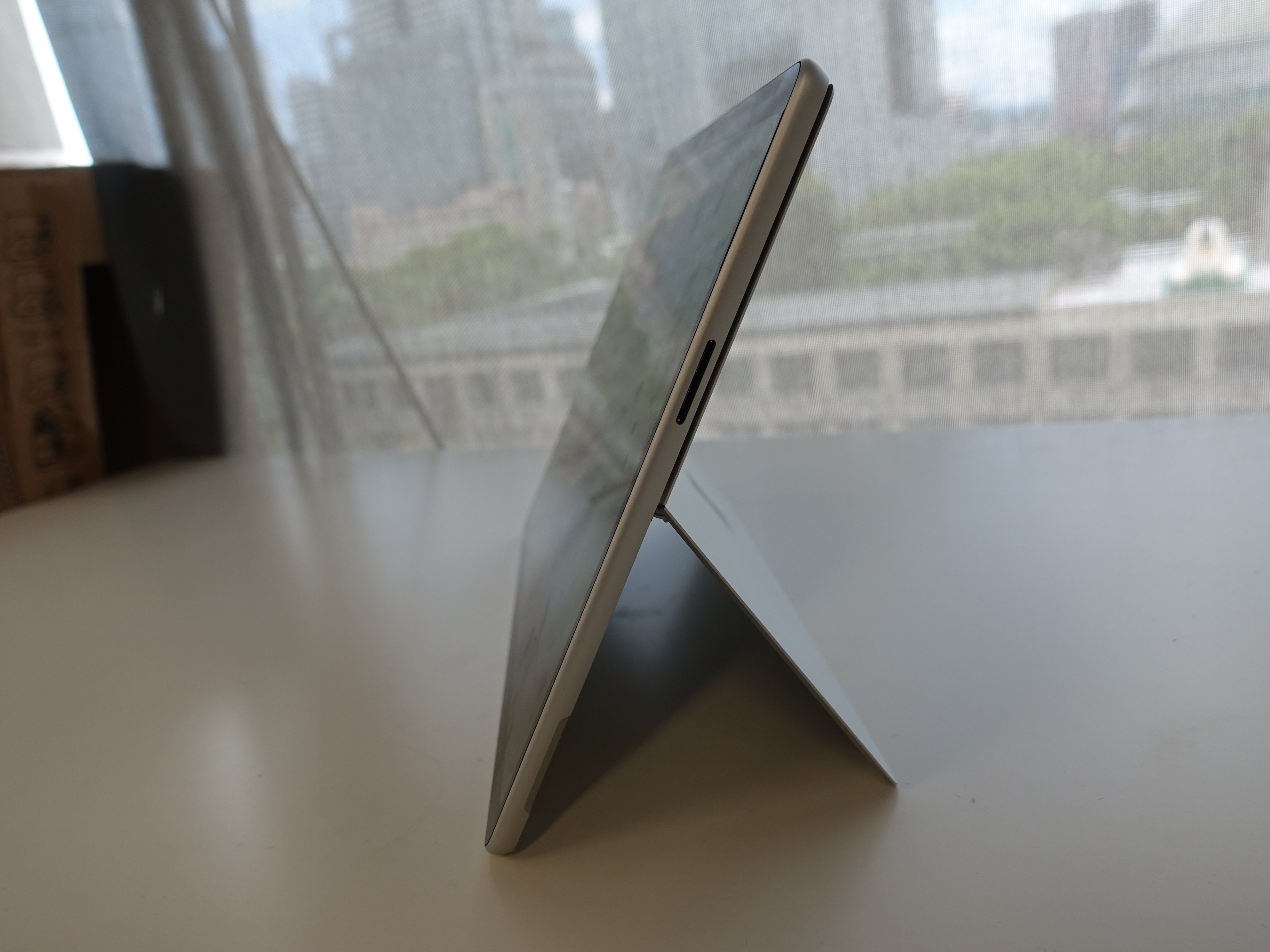 微軟自家 Copilot+ PC 動手玩！內建 AI 的 Surface Pro 11 有多趣味？ - INSIDE