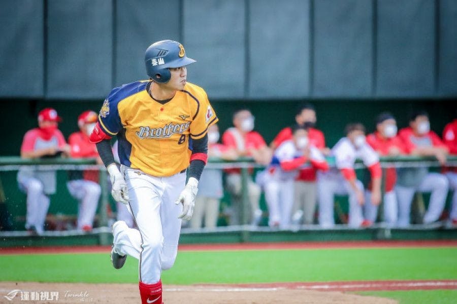 台灣新隊長王威晨，擠進先發名單的條件 - 中職 - 棒球 | 運動視界 Sports Vision