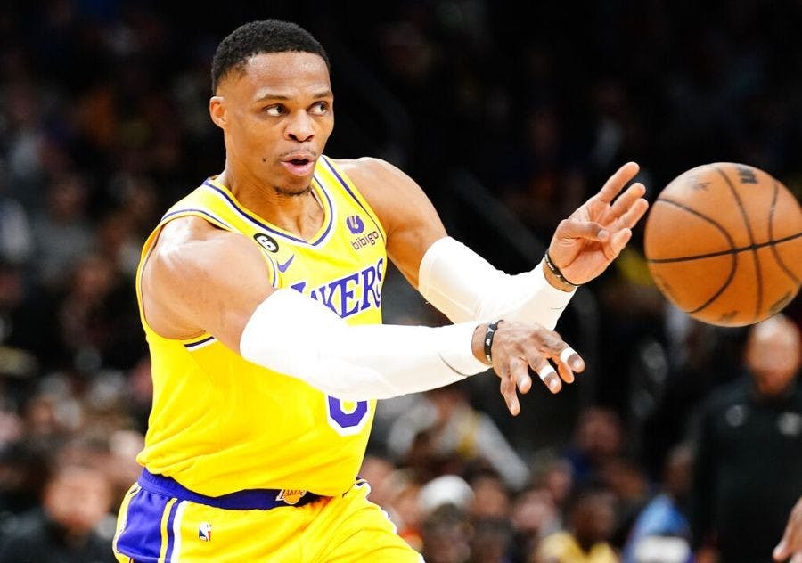 從落水狗到眾人捧 Westbrook的板凳復活關鍵 - NBA - 籃球 | 運動視界 Sports Vision