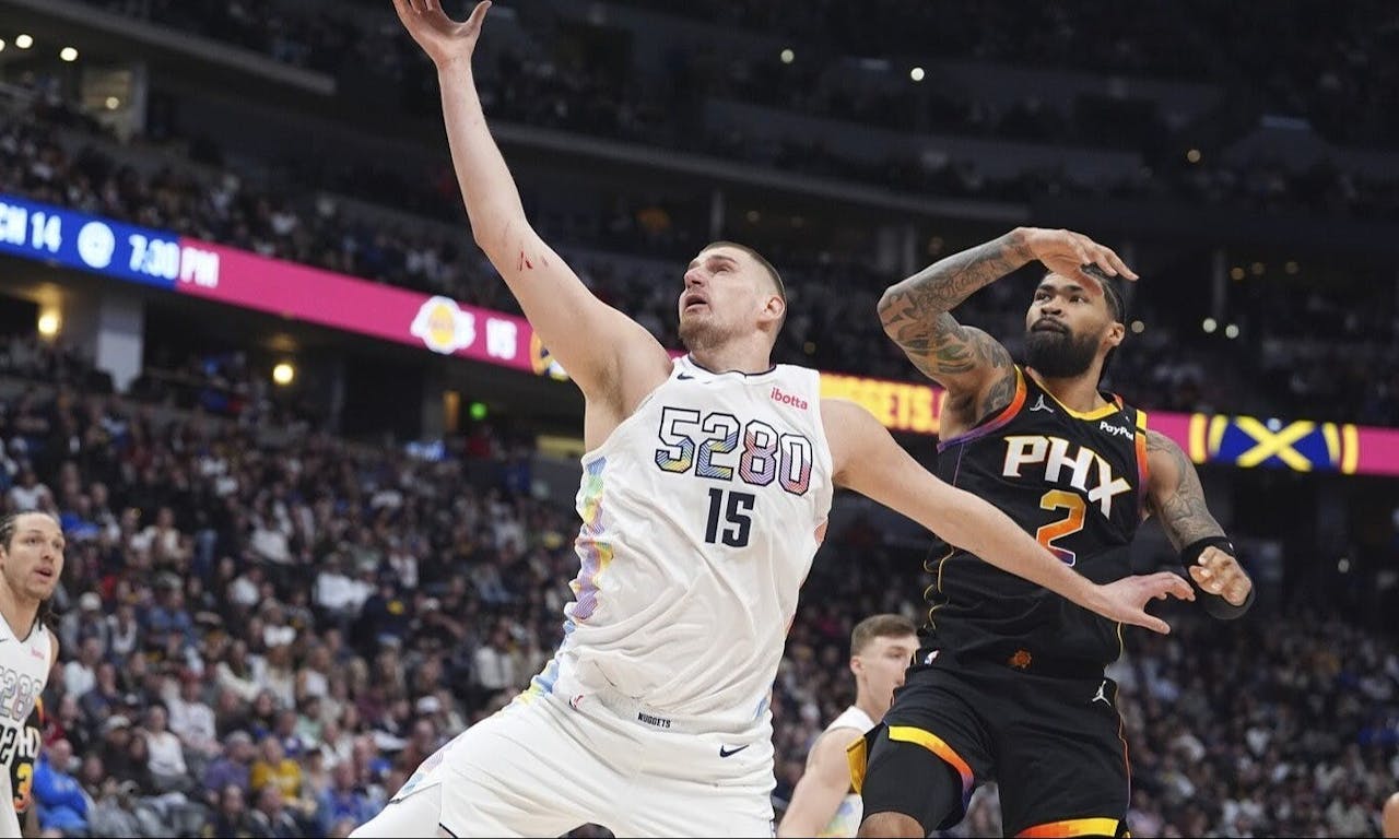 【NBA2024-25】現代神獸Nikola Jokić再成史上第一人，狂取31分21籃板22助攻就讓太陽下山 - NBA - 籃球 | 運動 ...