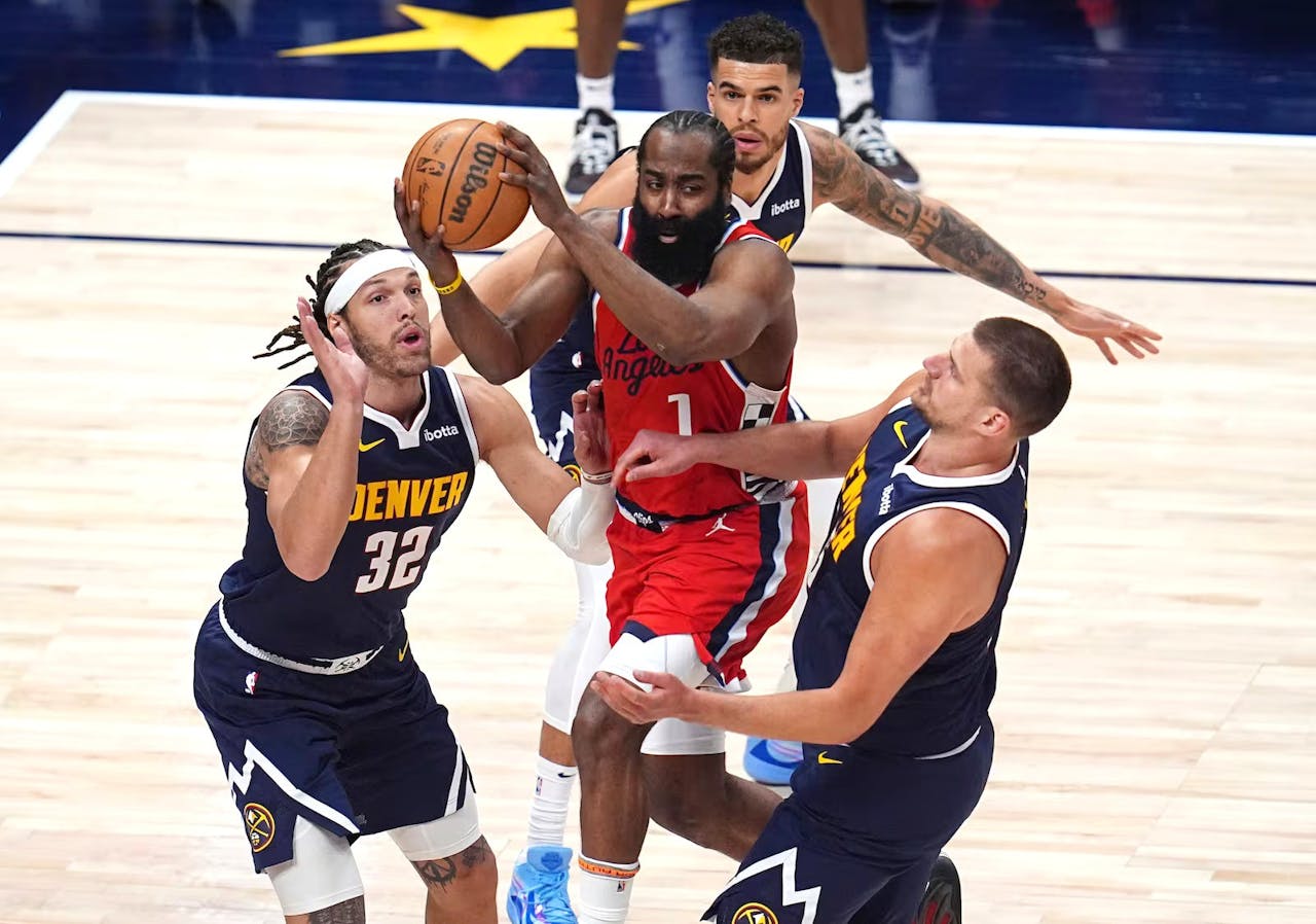 【NBA24-25:季後賽】Kawhi Leonard率艇擊碎金塊，夾擊之中誰跳出來刻不容緩 - NBA - 籃球 | 運動視界 Sports Vision