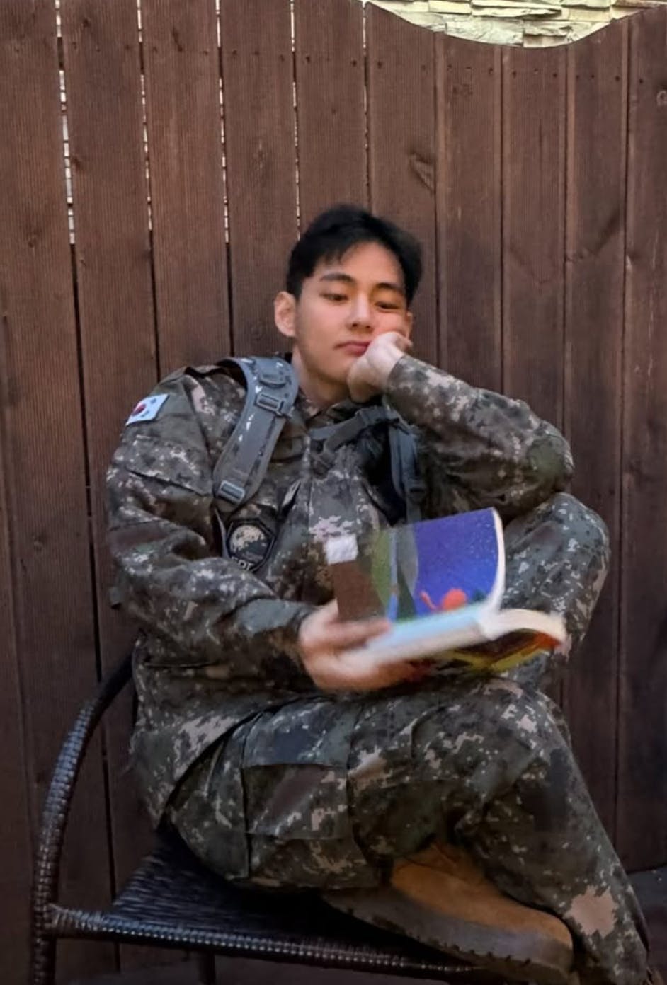 12年與12億步之後，他們回來了：BTS防彈少年團，還有那些努力追趕他們的腳步聲 - TNL The News Lens 關鍵評論網