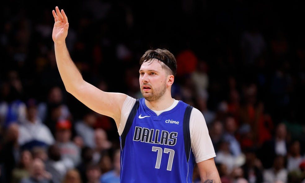 NBA 77年來首見5天內4人得分破60：布萊恩忌日唐西奇轟本季新高73分，布克轟62分太陽仍不敵溜馬 - TNL The News Lens 關鍵評論網