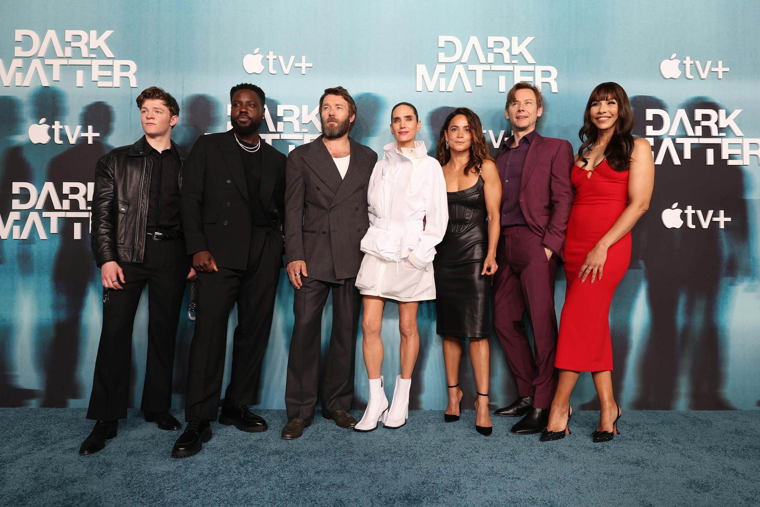 Apple TV+影集《人生複本》5/8首播！改編自暢銷科幻小說，在平行時空開啟「第二人生」為何變成惡夢一場？ - TNL The News Lens 關鍵評論網