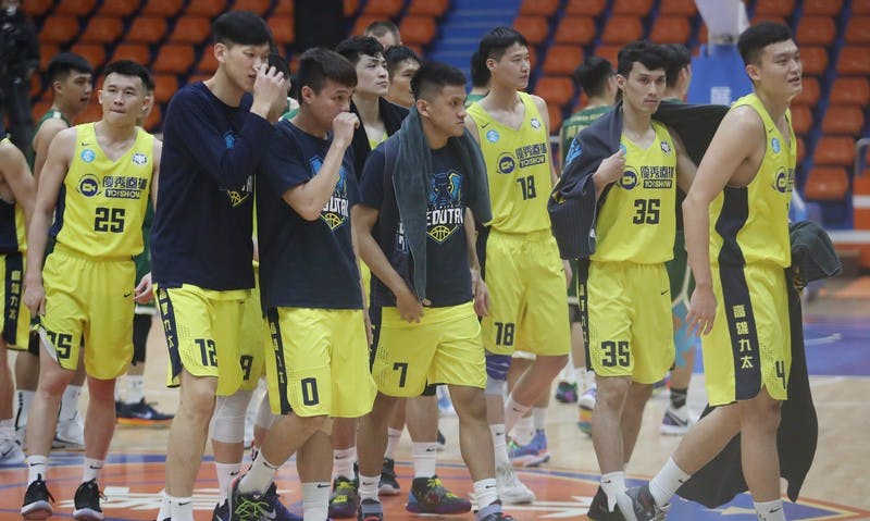 從SBL一支獨秀到PLG、T1加入三足鼎立，九太解散後的台灣職籃會「分久必合」嗎？ - TNL The News Lens 關鍵評論網