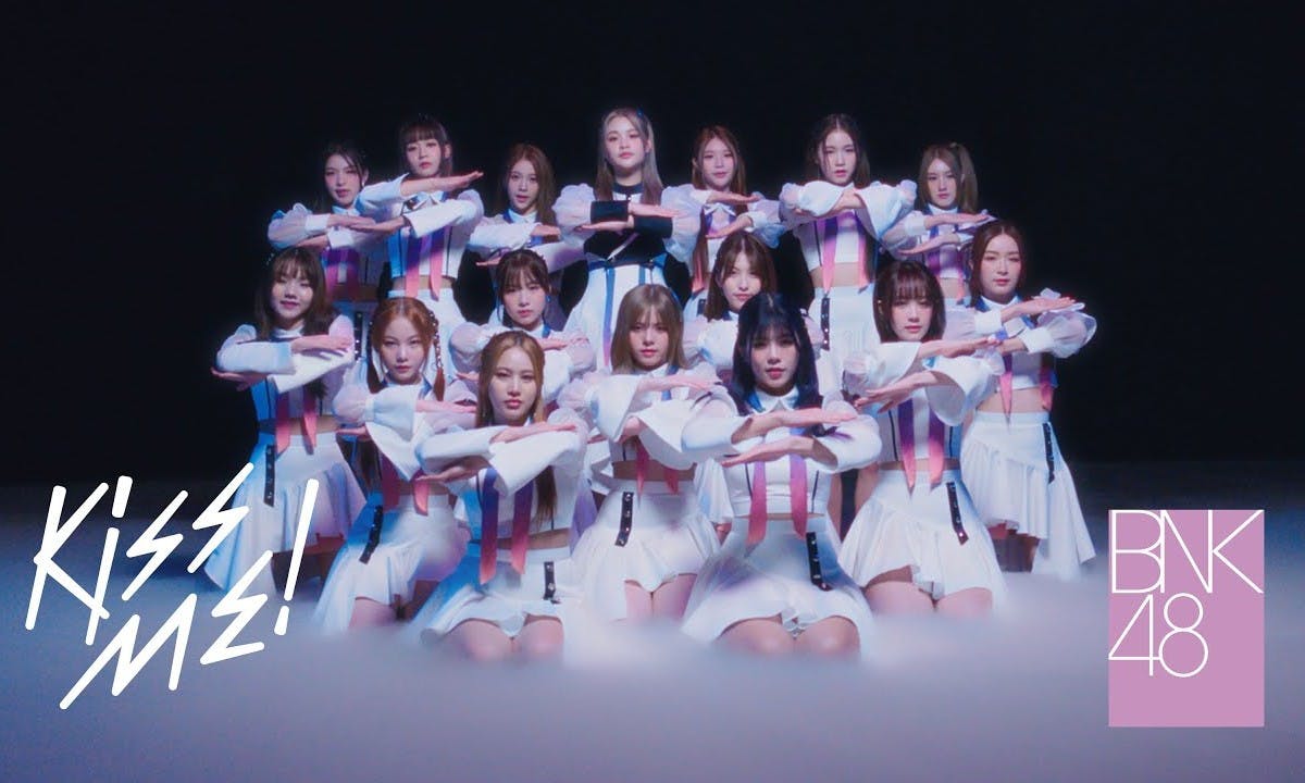 AKB48海外姊妹團只翻唱日文原曲？看泰國BNK48和CGM48如何打造T-POP - TNL The News Lens 關鍵評論網