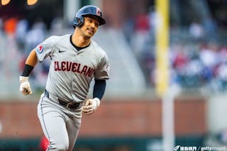 亞裔出頭天 守護者隊 Steven Kwan 火熱棒子展現明星身手 - MLB - 棒球 | 運動視界 Sports Vision