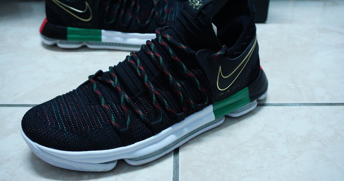[丁仔分享]遲到很久的NIKE KD 10 BHM - 開箱/收藏 | 運動視界 Sports Vision