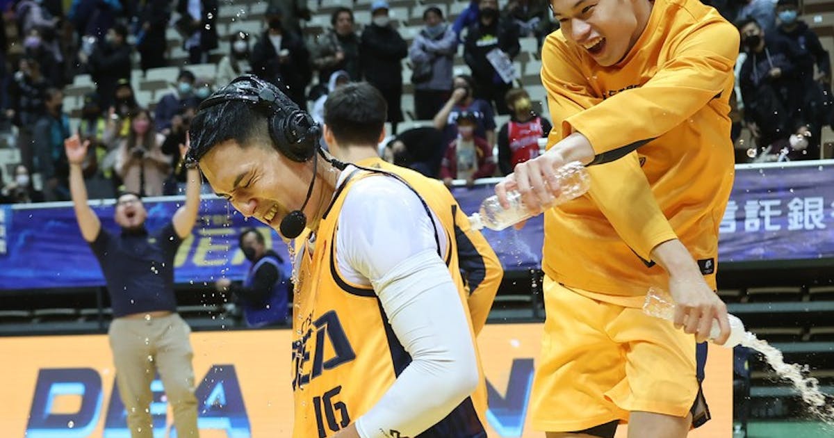 大器晚成的「控球魔術師」林韋翰：第一位在SBL、CBA、T1都繳出大三元的球員 - TNL The News Lens 關鍵評論網