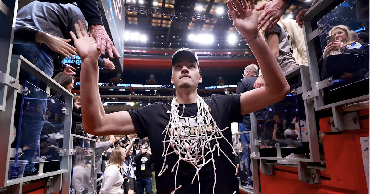 從落選打到樂透區！在 NCAA 繳出驚人數據的加拿大巨人 - Zach Edey - NBA - 籃球 | 運動視界 Sports Vision