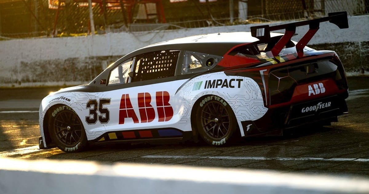 純電 NASCAR 概念賽車登場，身披 ABB 塗裝，並宣佈成為 NASCAR Impact 首個開發夥伴 - INSIDE