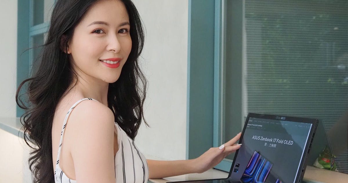 華碩全球首款 17 吋摺疊筆電 Zenbook 17 Fold OLED 正式發表，借助摺疊特色打造多變應用情境 #ASUS (181830 ...