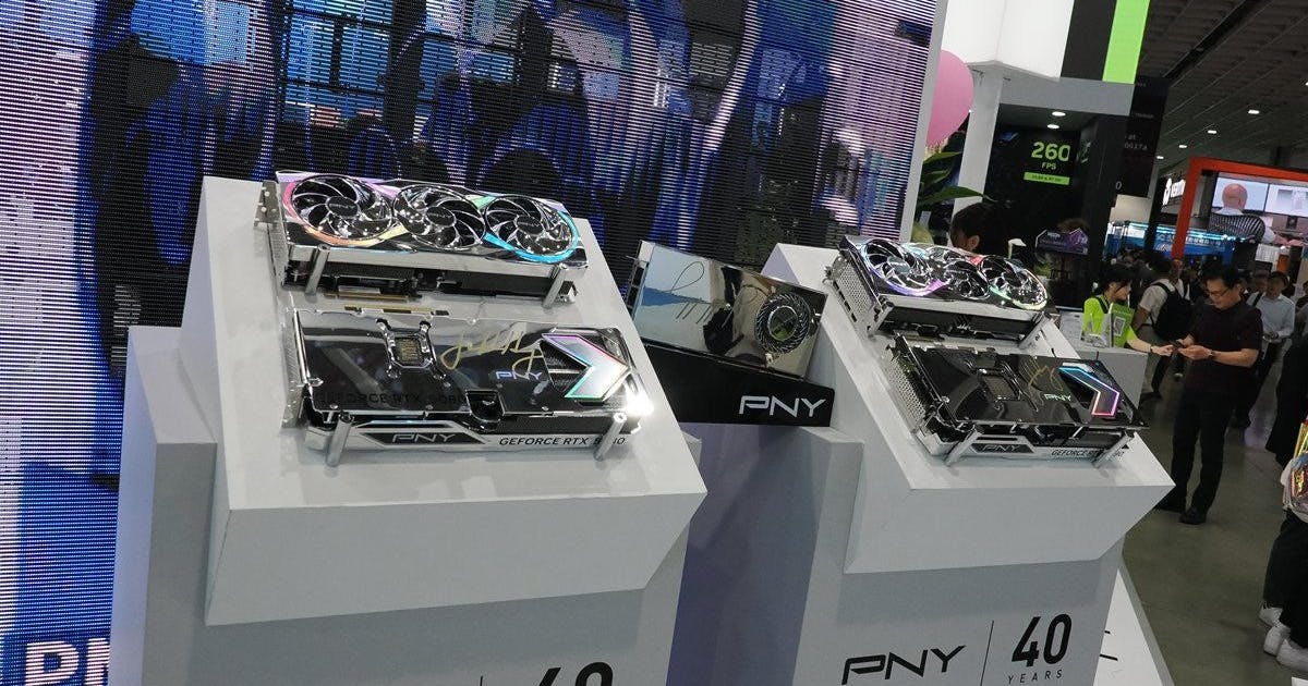 Computex 2025：PNY歡慶40周年將推出全銀色GeForce RTX 50限定版顯示卡，直接金屬拋光非電鍍 #RTX 5060 (240310) - Cool3c