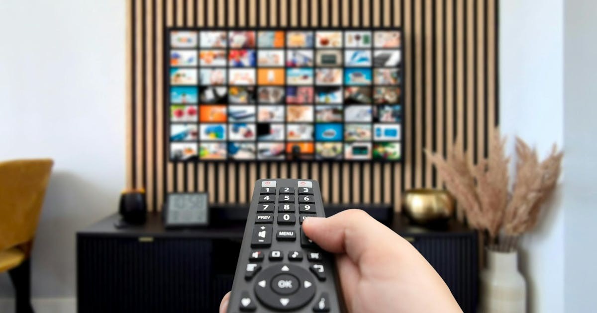 TBC 公告 Discovery、八大綜合等 4 頻道停播，NCC：違規就罰！ - INSIDE