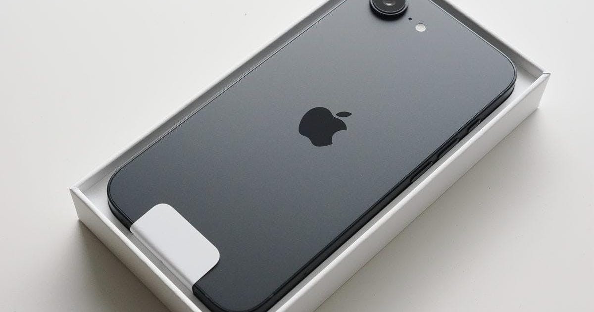 iPhone 17e傳2026年上半年推出 由京東方提供報價更低的OLED面板 #蘋果 (244900) - Cool3c