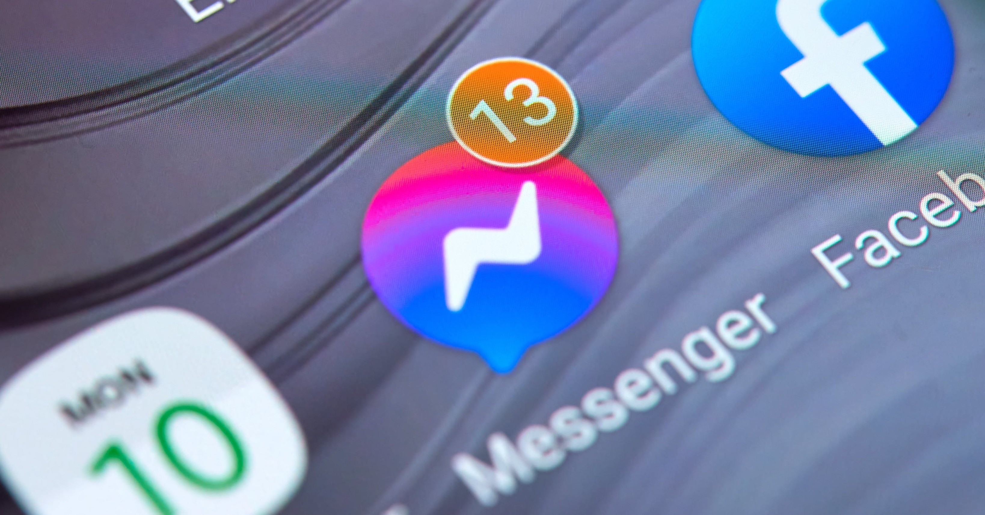 外媒曝：Meta 第一套生成式 AI 產品會是 Messenger 上的 AI 貼圖 - INSIDE