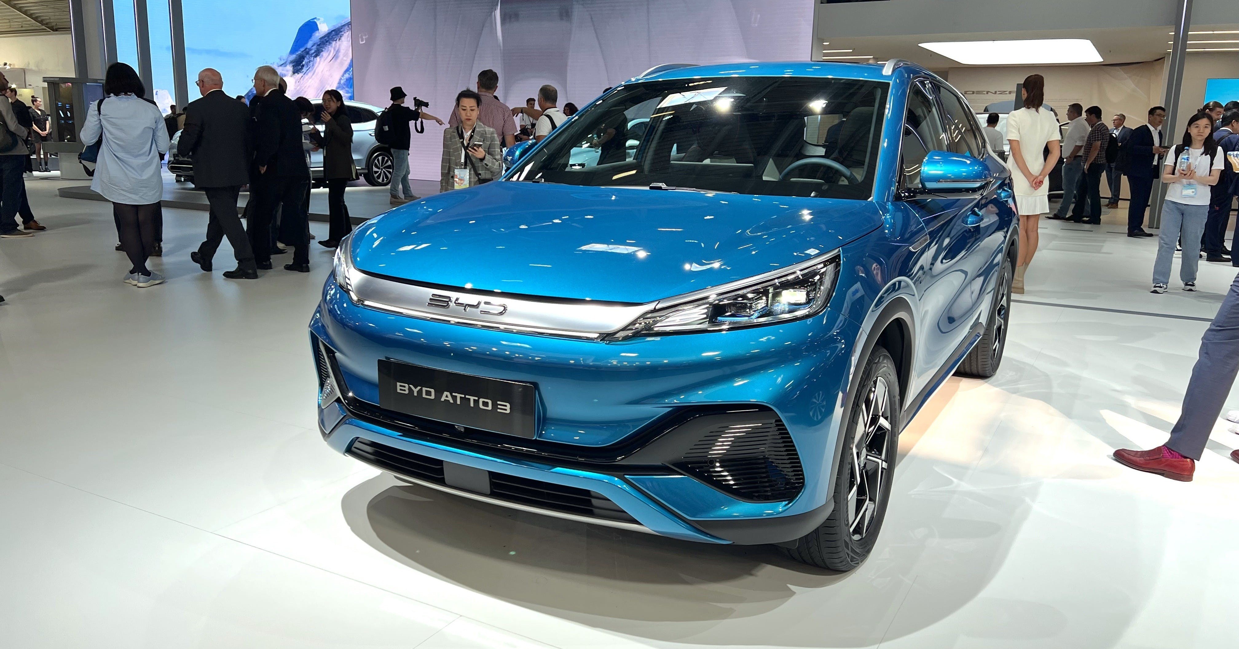 電車霸主正式易位！？比亞迪電動車 Q4 銷量超車特斯拉 - INSIDE